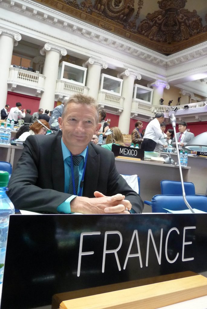 Jean-François Caron élu à la tête de l'Association des Biens Français ...